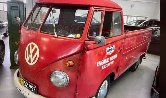 VW T1 261 pickup på papegøjeplader | Klassikermarkedet